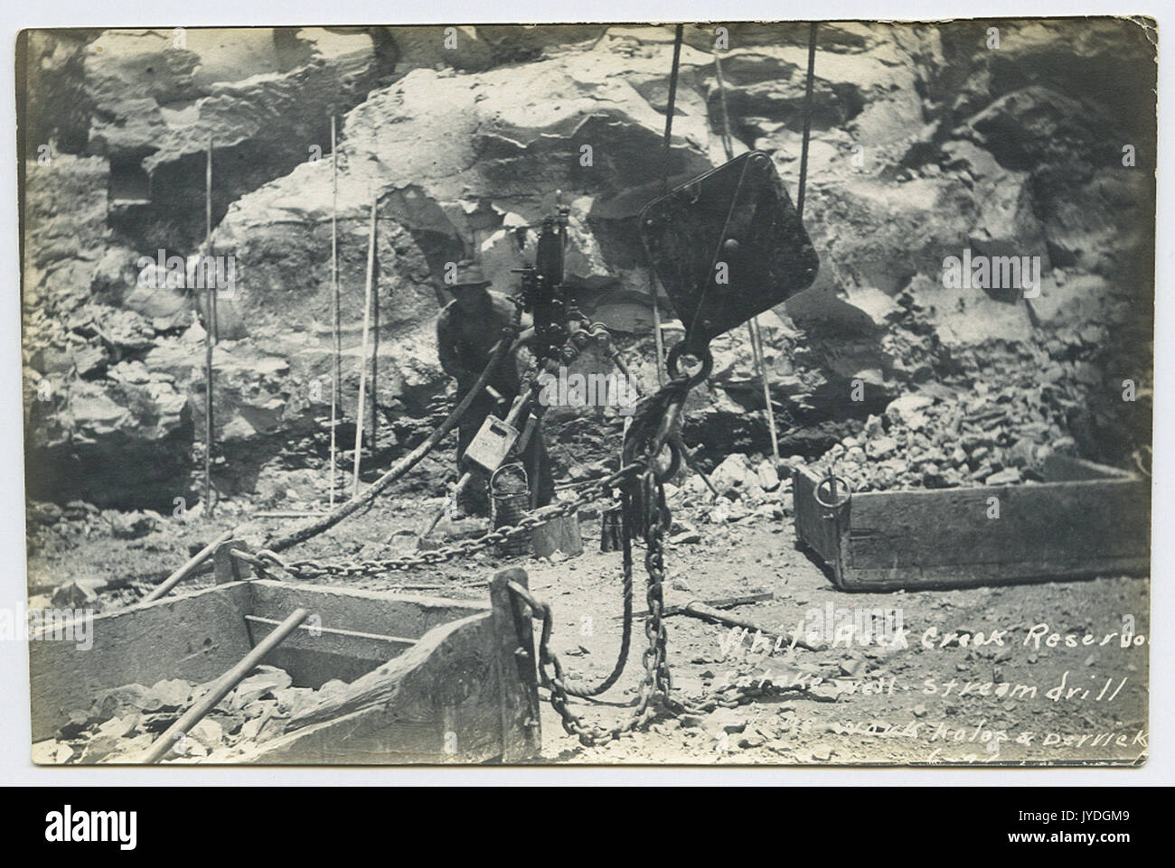 Steam hoist hi-res stock photography and images - Alamy