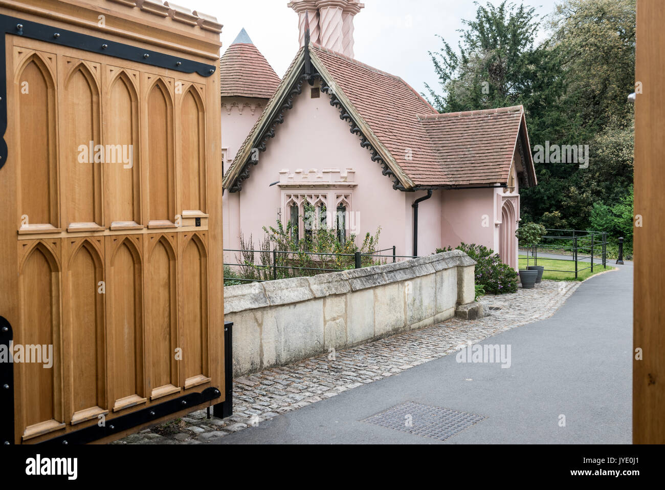 Fulham Palace - Palace of the Bishops of London Stock Photo - Alamy