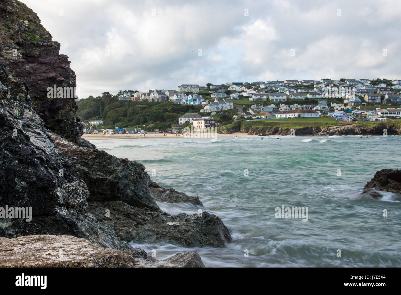 Polzeath surf hi-res stock photography and images - Alamy