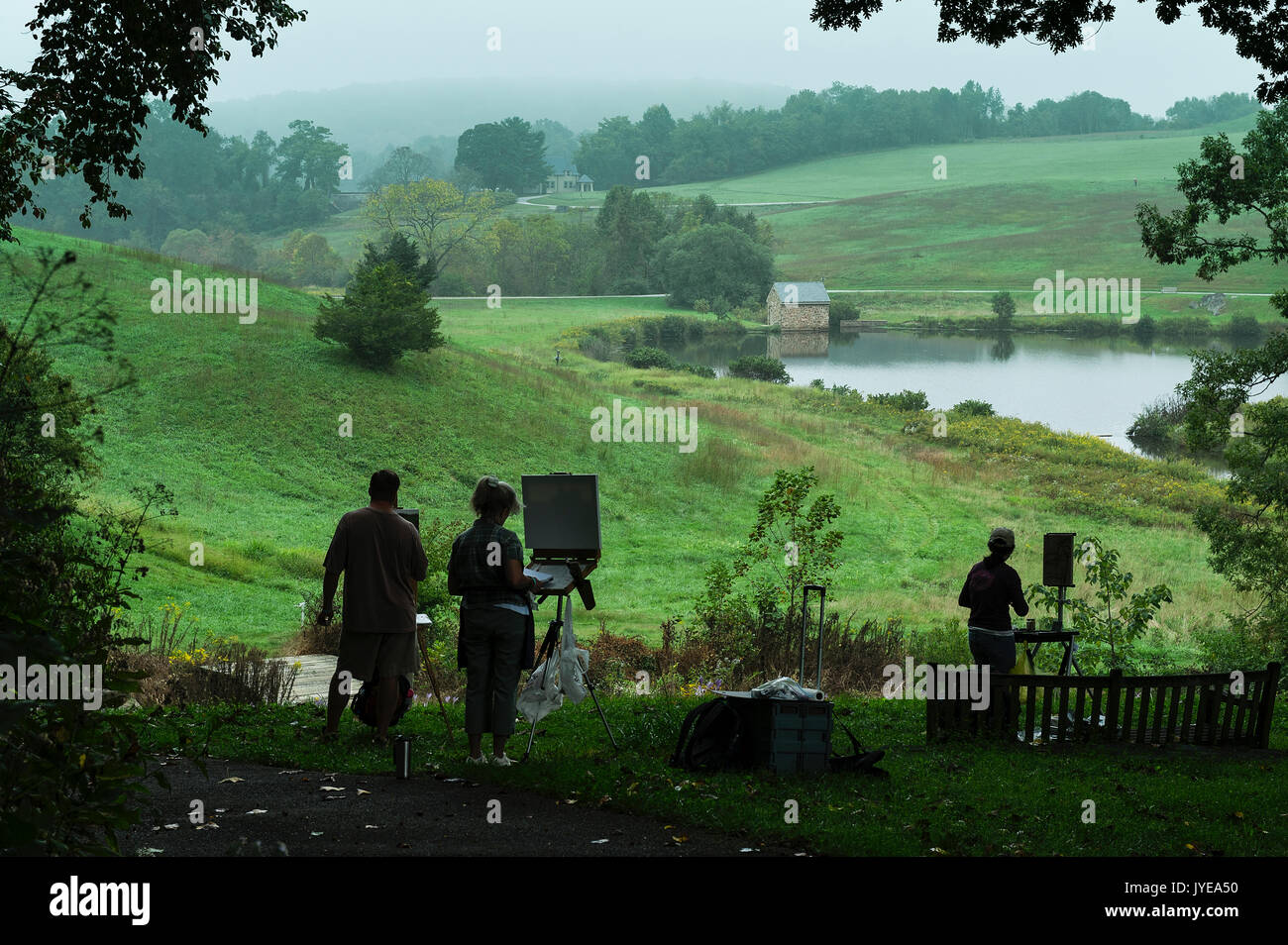 Artist painting the landscape hi-res stock photography and images - Alamy