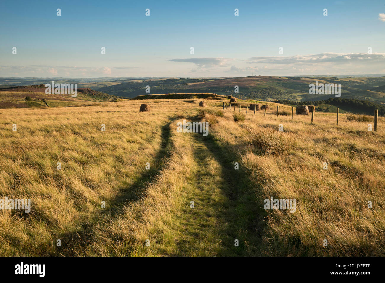 Beautiful landscape image of Burbage Edge and Rocks in Summer in Peak ...