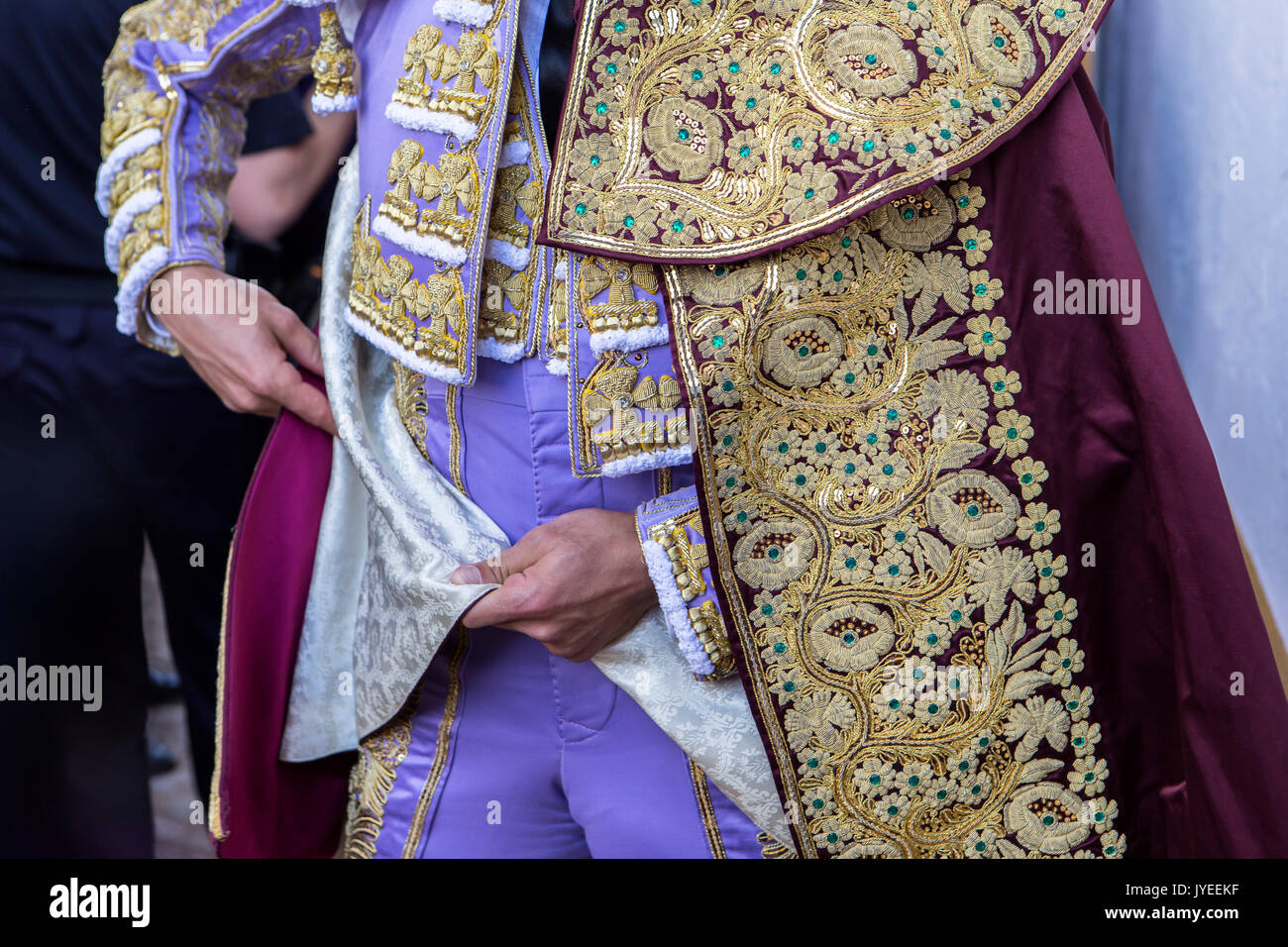 Bullfighter clothing hi-res stock photography and images - Alamy