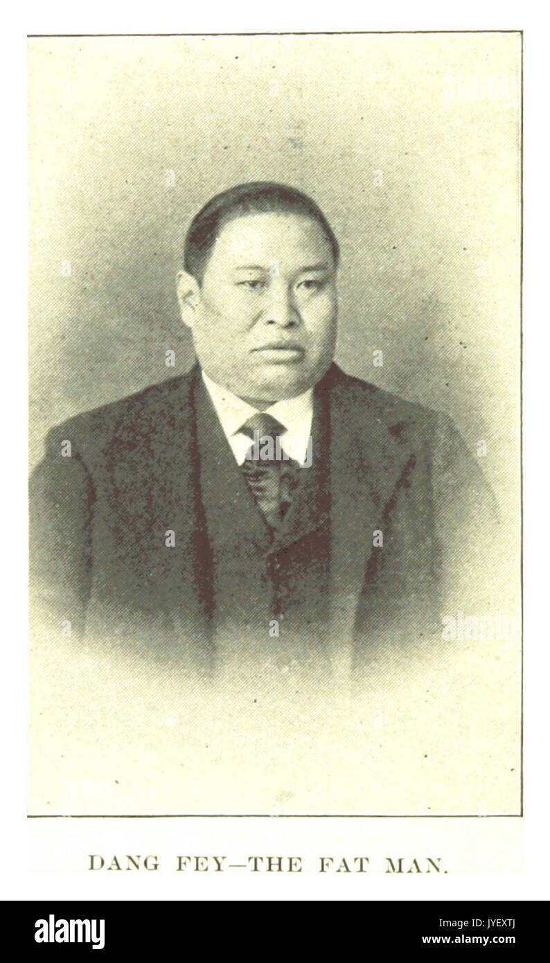 Fat man painting hi-res stock photography and images - Alamy