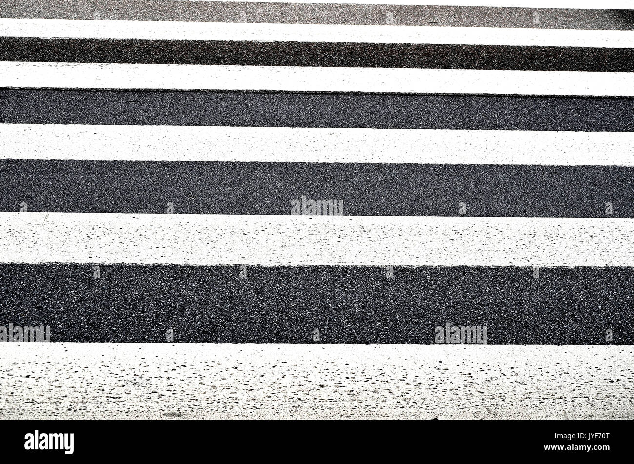 Elevatedwalkway hi-res stock photography and images - Alamy