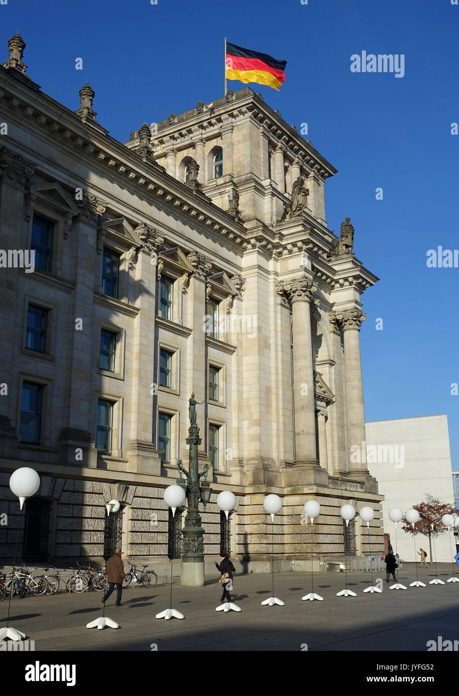 25th anniversary of the Fall of the Berlin Wall Reichstag (building ...