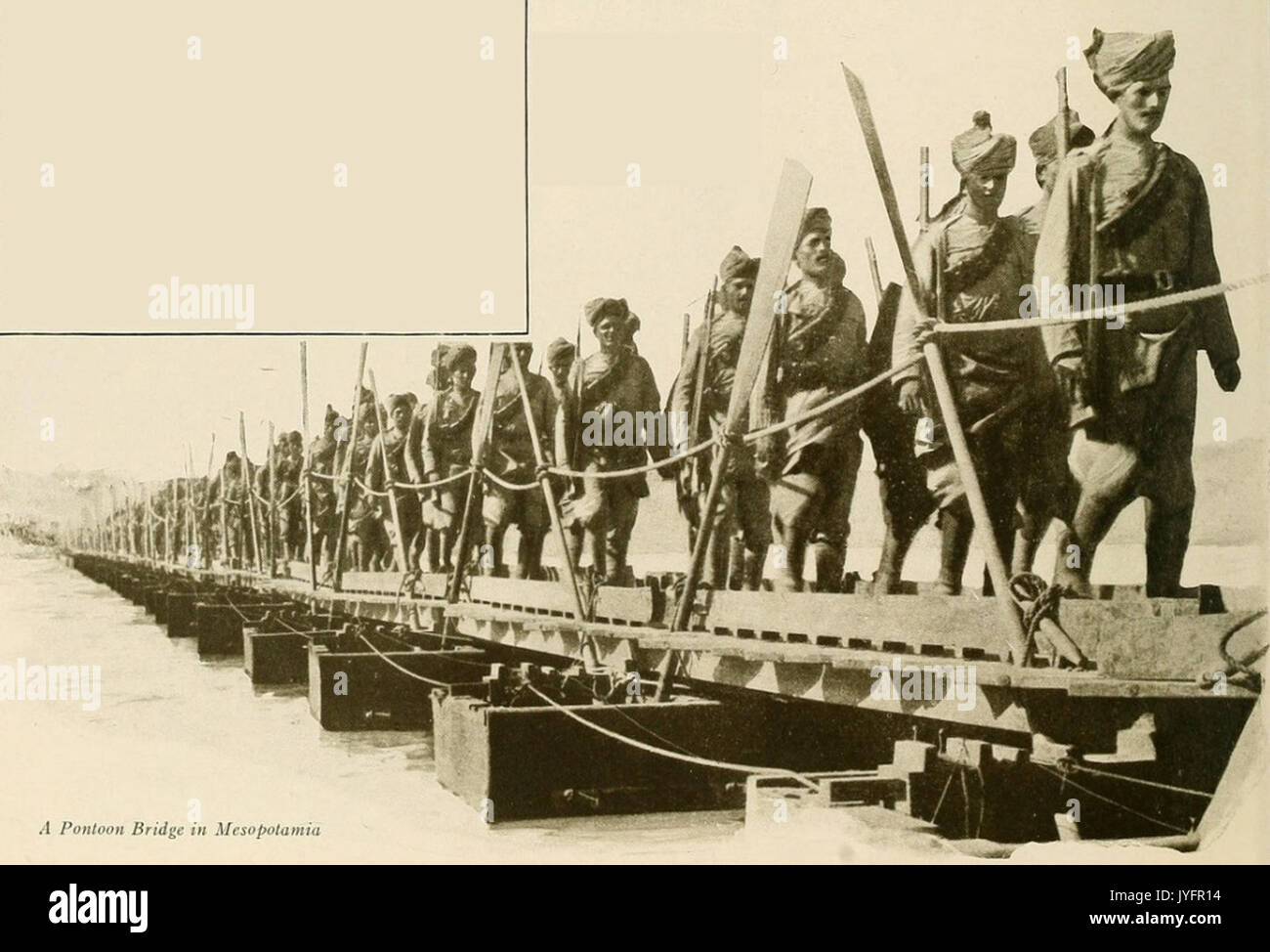 (1919) pic33 A Pontoon Bridge in Mesopotamia Stock Photo - Alamy