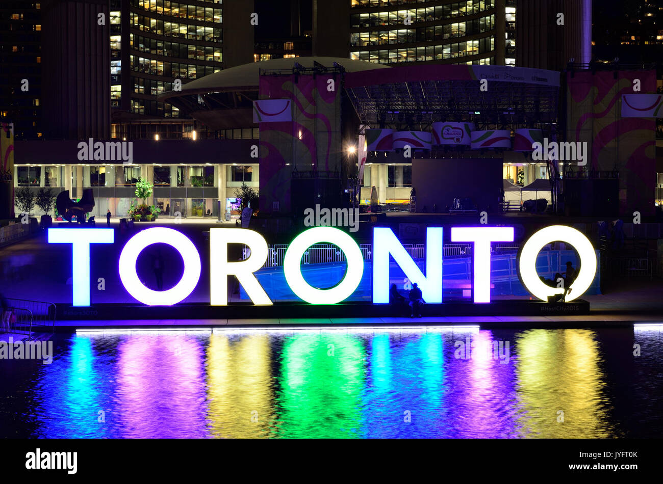 Iconic toronto landmarks hi-res stock photography and images - Alamy