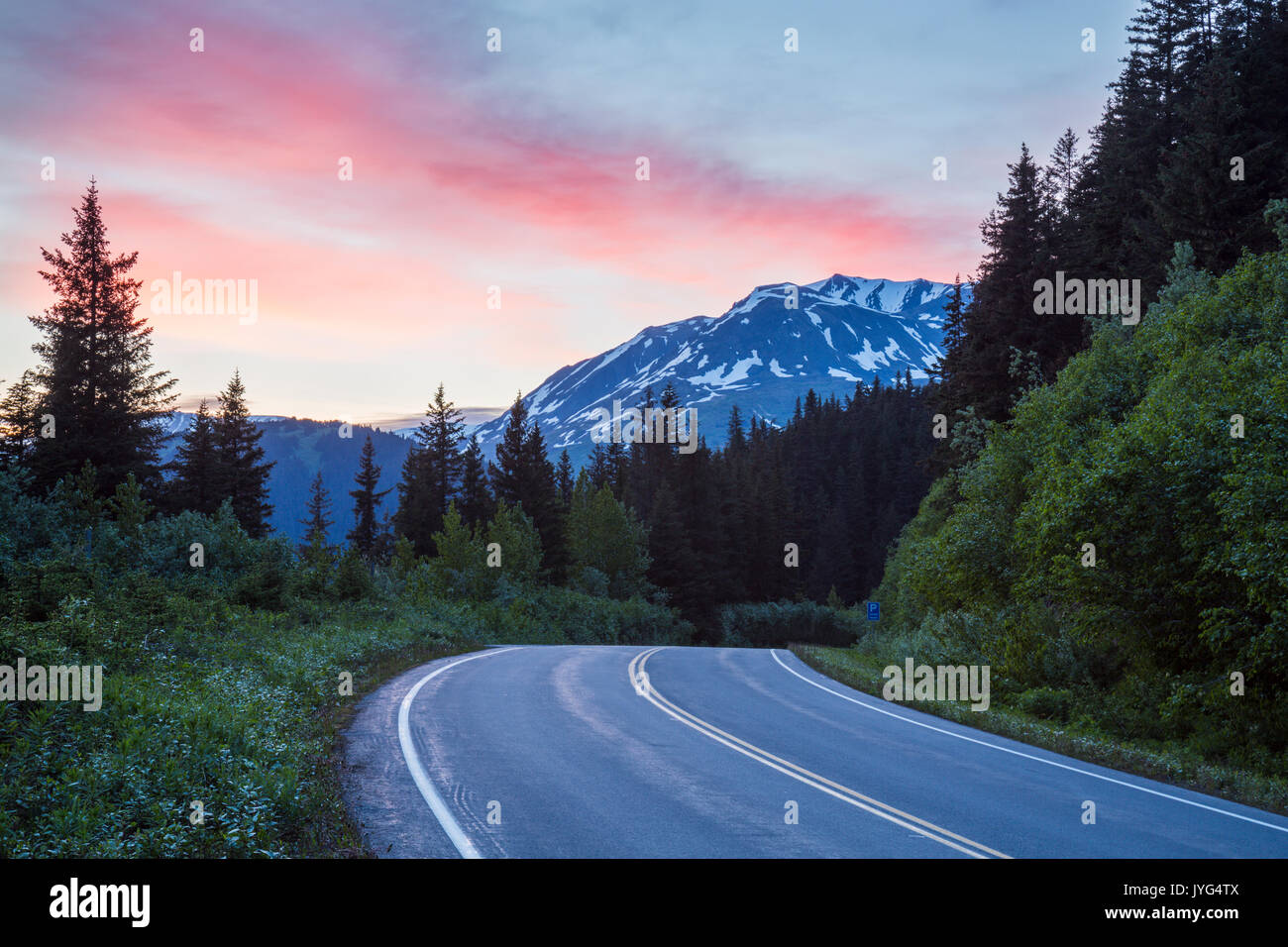 Exit Glacier Road, Mountain, Kenai Fjords Nationalpark, Kenai Peninsula ...