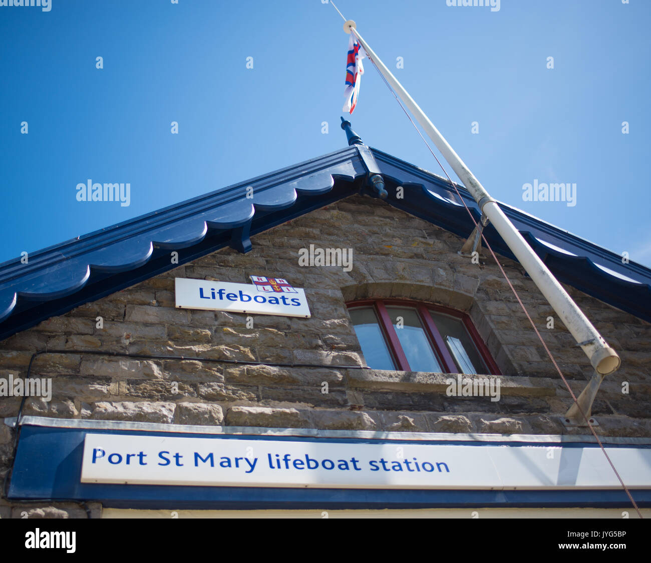 Lifeboat sign hi-res stock photography and images - Alamy