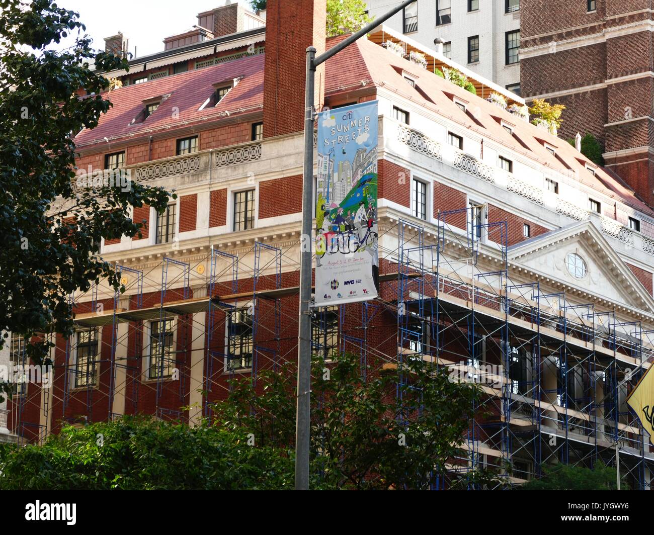 583 park avenue hi-res stock photography and images - Alamy