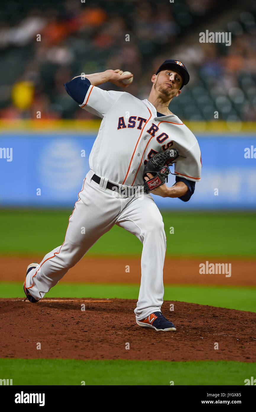 August 16, 2017: Houston Astros relief pitcher Ken Giles (53) in action ...
