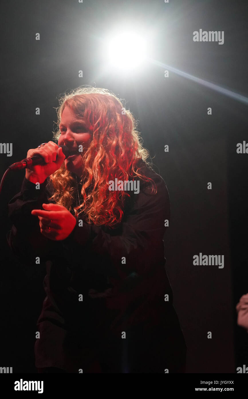 Roger tempest hi-res stock photography and images - Alamy