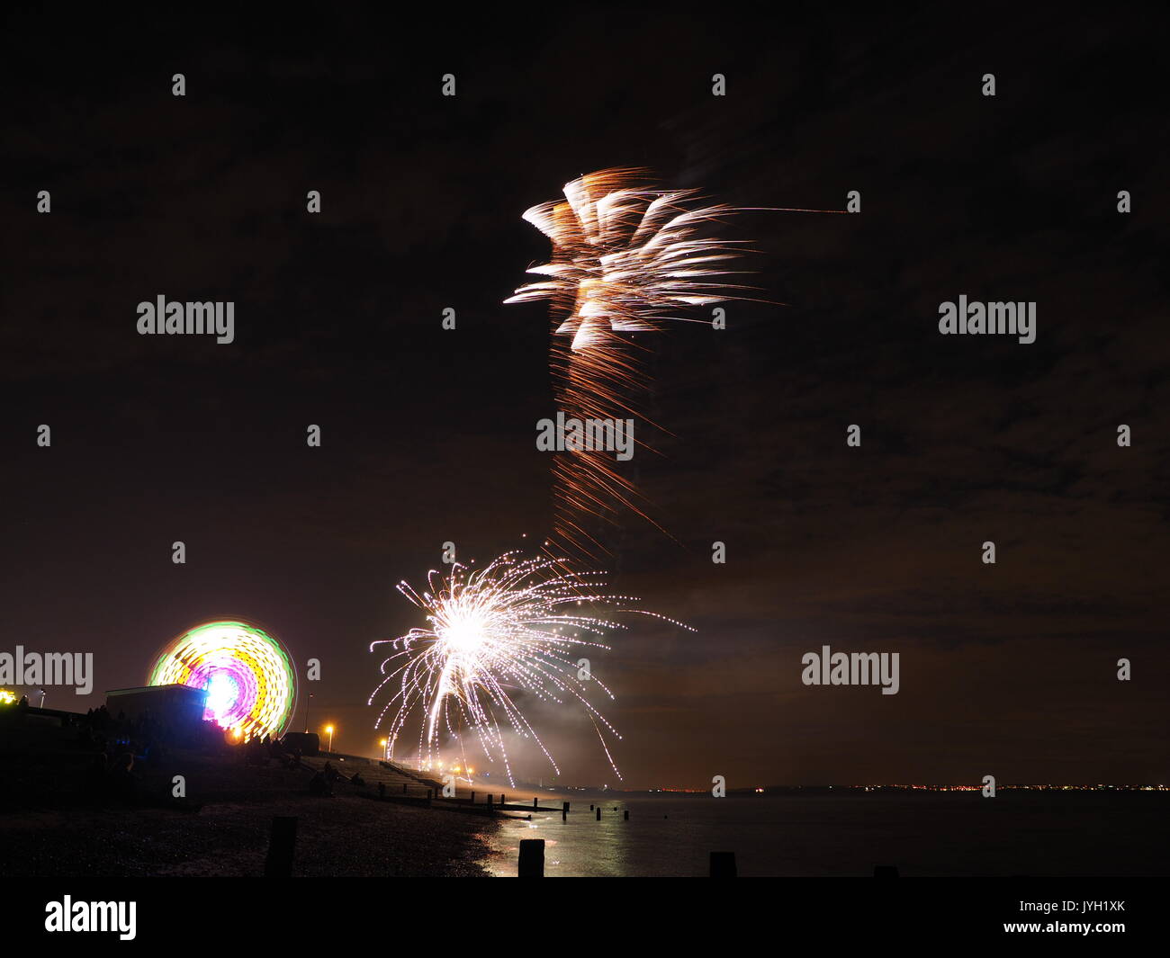 Kent fireworks hi-res stock photography and images - Alamy