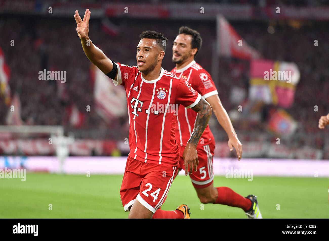 Muenchen, Deutschland. 18th Aug, 2017. Torjubel Corentin TOLISSO (FC ...