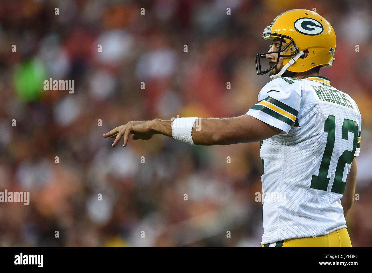 Landover, USA. 19th Aug, 2017. Green Bay Packers quarterback Aaron ...