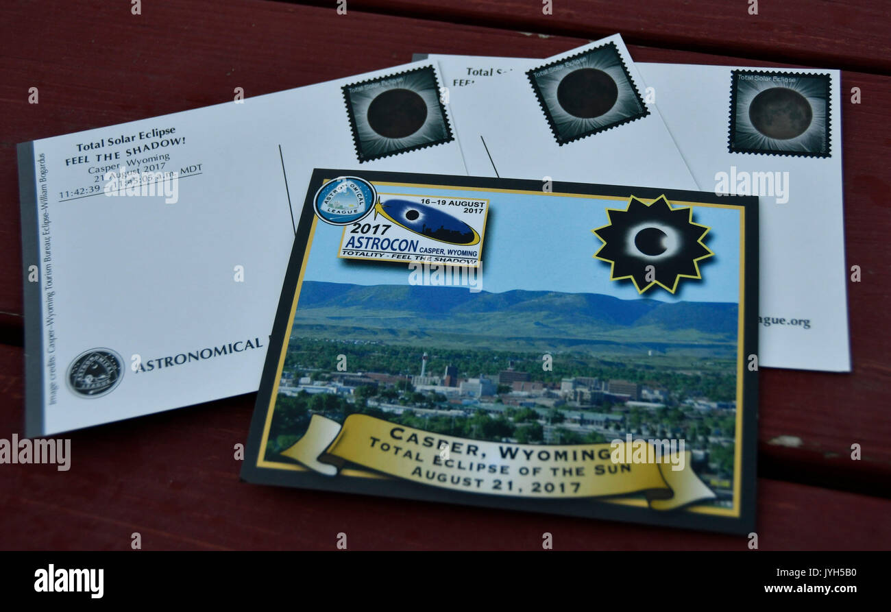 100 postcards hi-res stock photography and images - Alamy