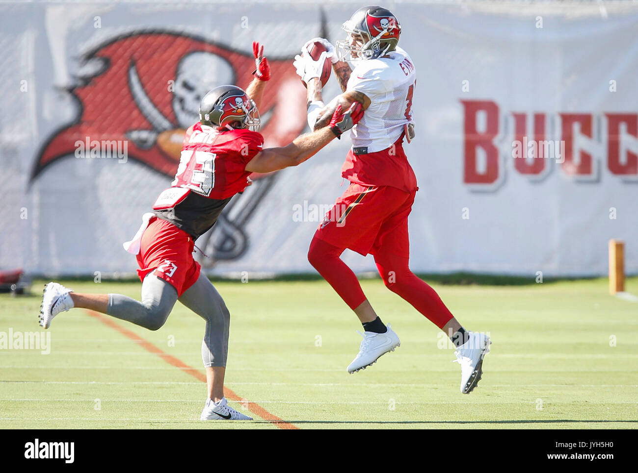 Chris conte buccaneers hi-res stock photography and images - Alamy