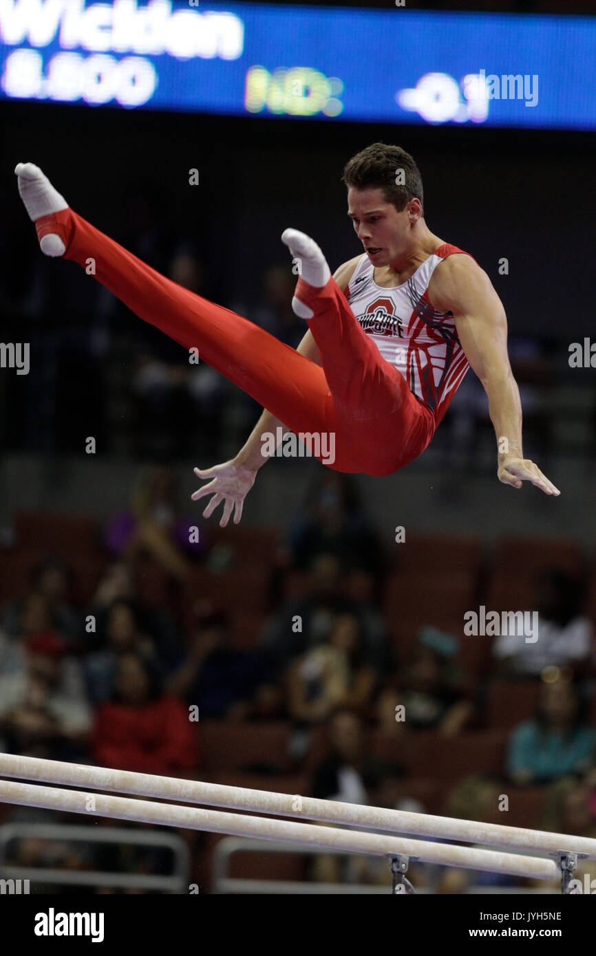 Anaheim, California, USA. 19th Aug, 2017. Gymnast Alex Yoder competes ...