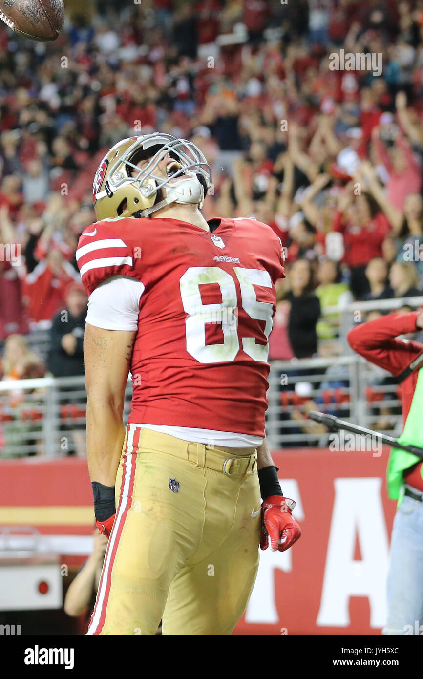 George kittle hi-res stock photography and images - Alamy