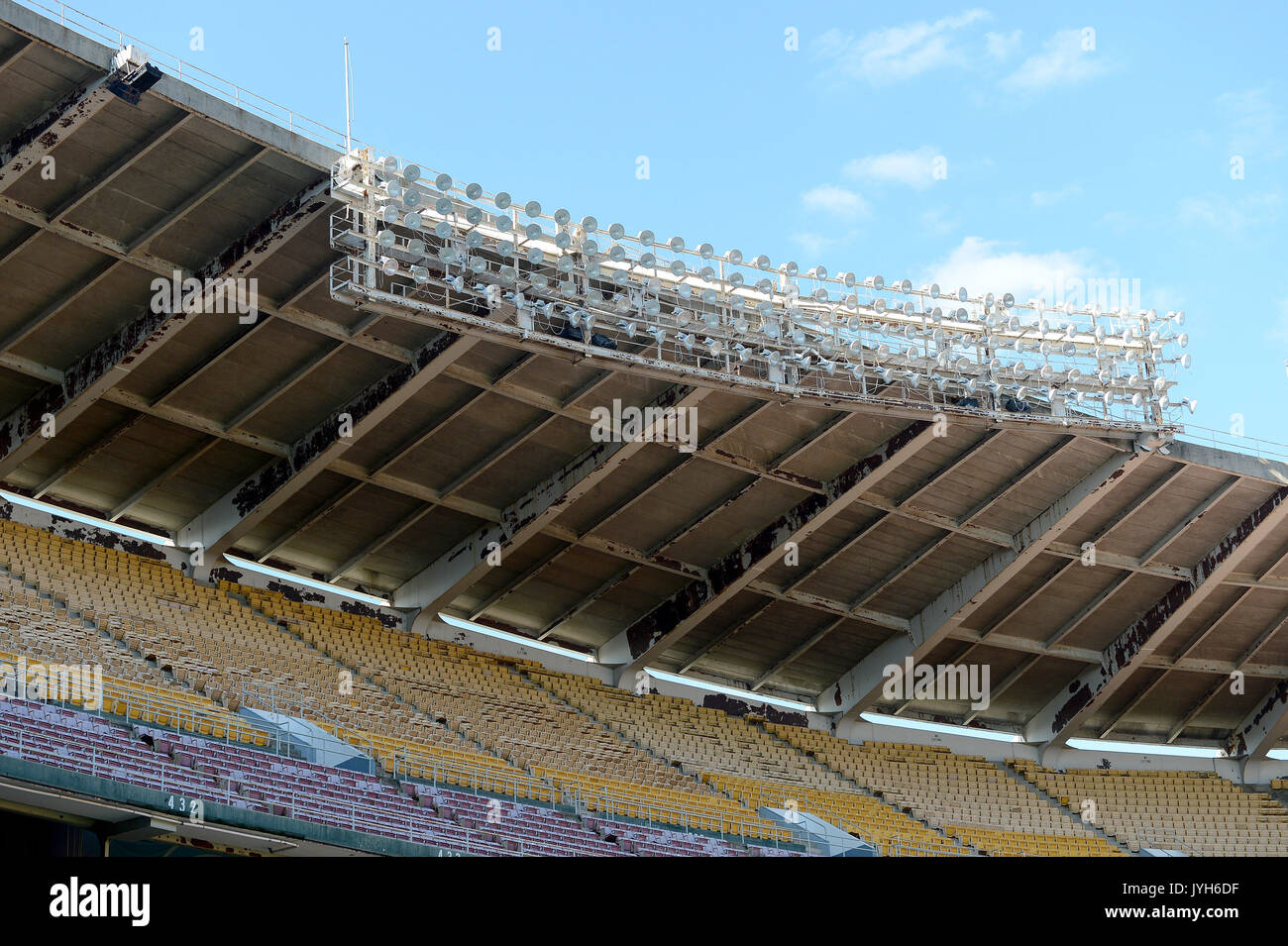 Robert kennedy memorial stadium hi-res stock photography and images - Alamy