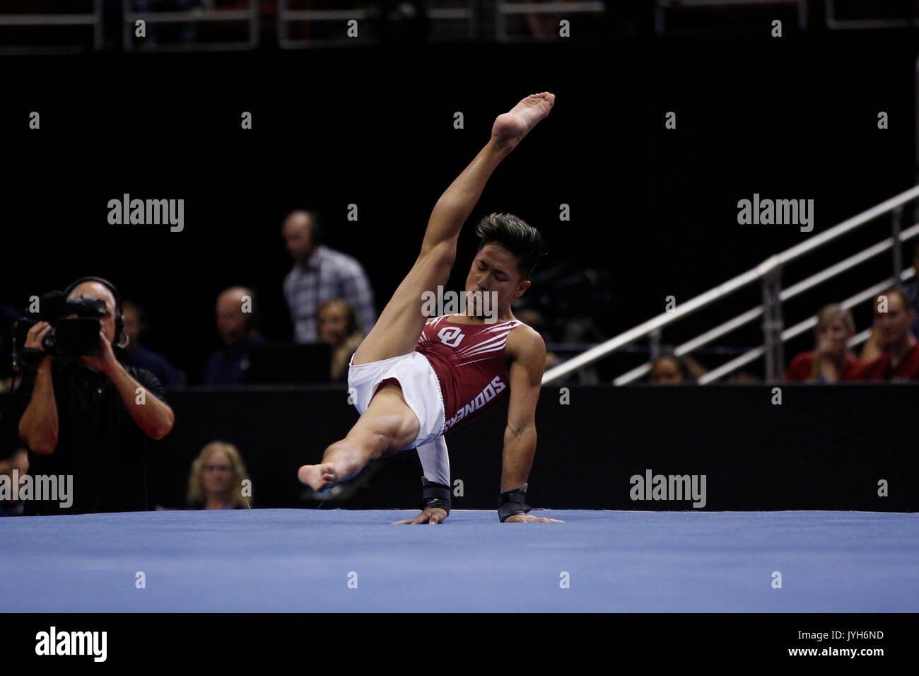 Yul Moldauer High Resolution Stock Photography and Images - Alamy