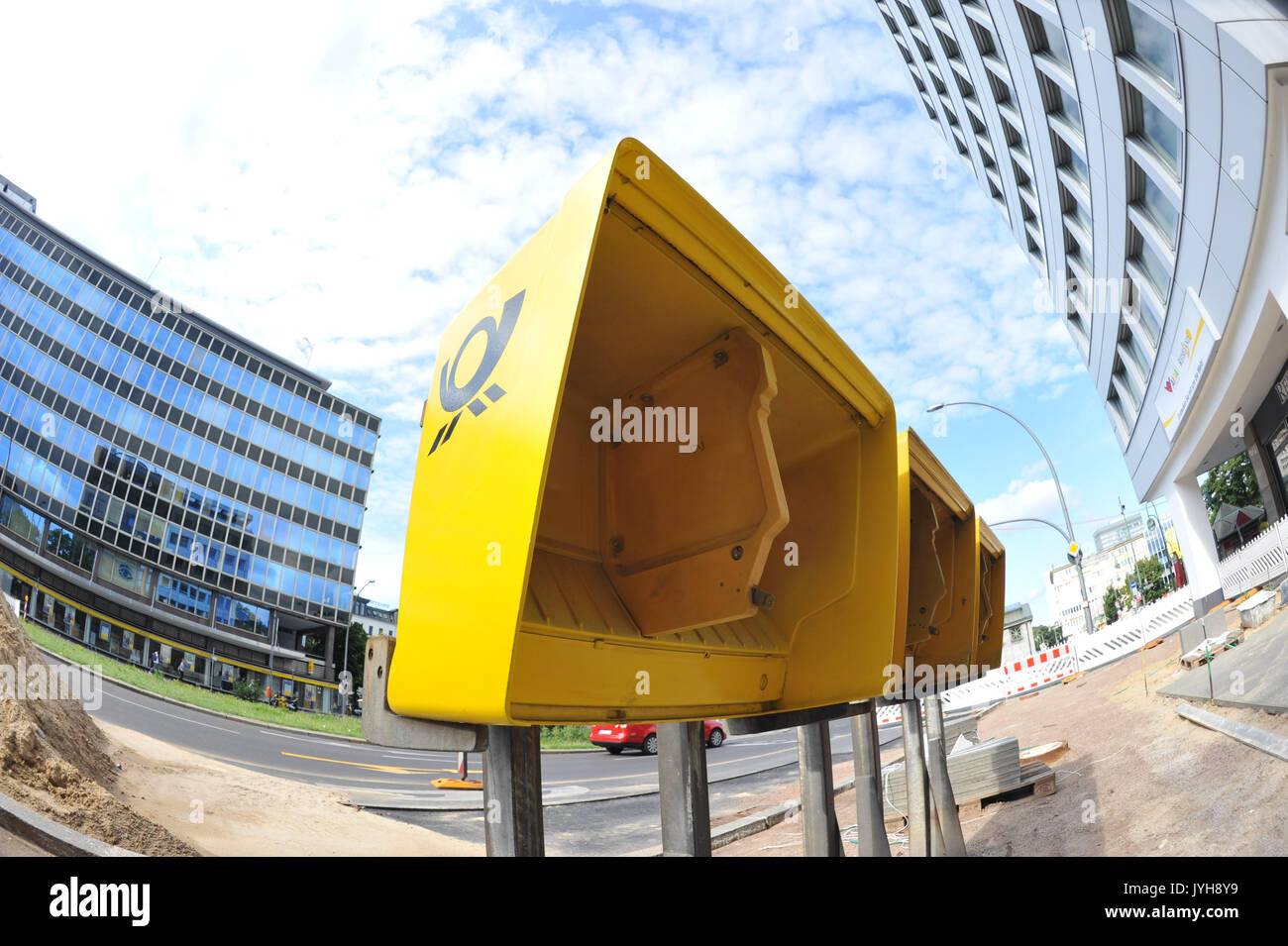 Damaged post box hi-res stock photography and images - Alamy