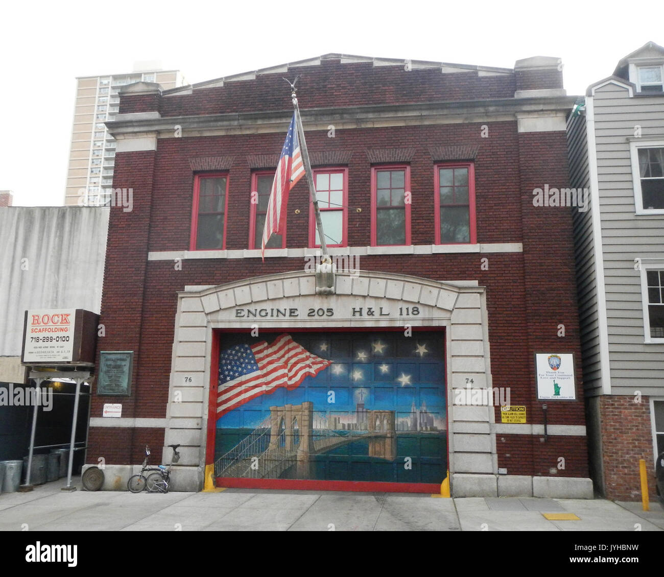 205 street station hi-res stock photography and images - Alamy