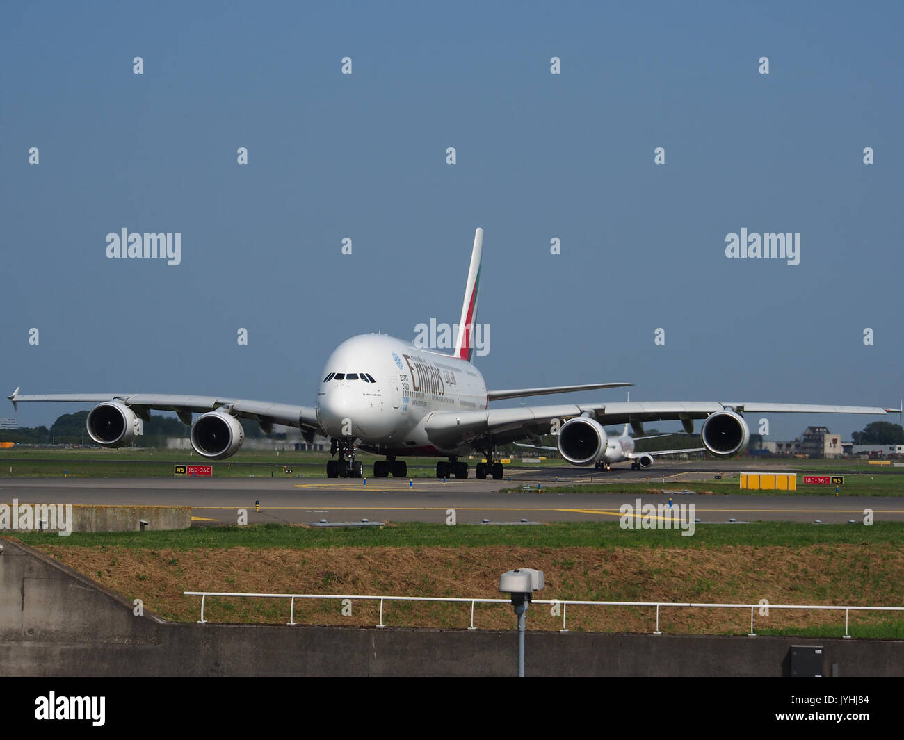 A6 EEC Emirates Airbus A380 861 cn 110 at Schiphol (Amsterdam Airport ...