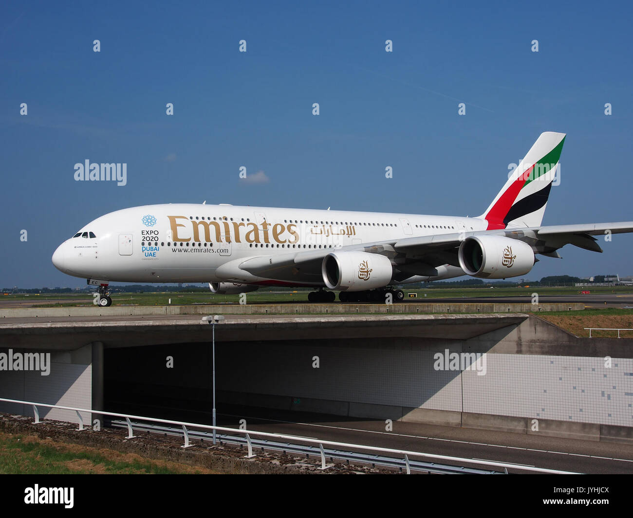 A6 EEC Emirates Airbus A380 861 cn 110 at Schiphol (Amsterdam Airport ...