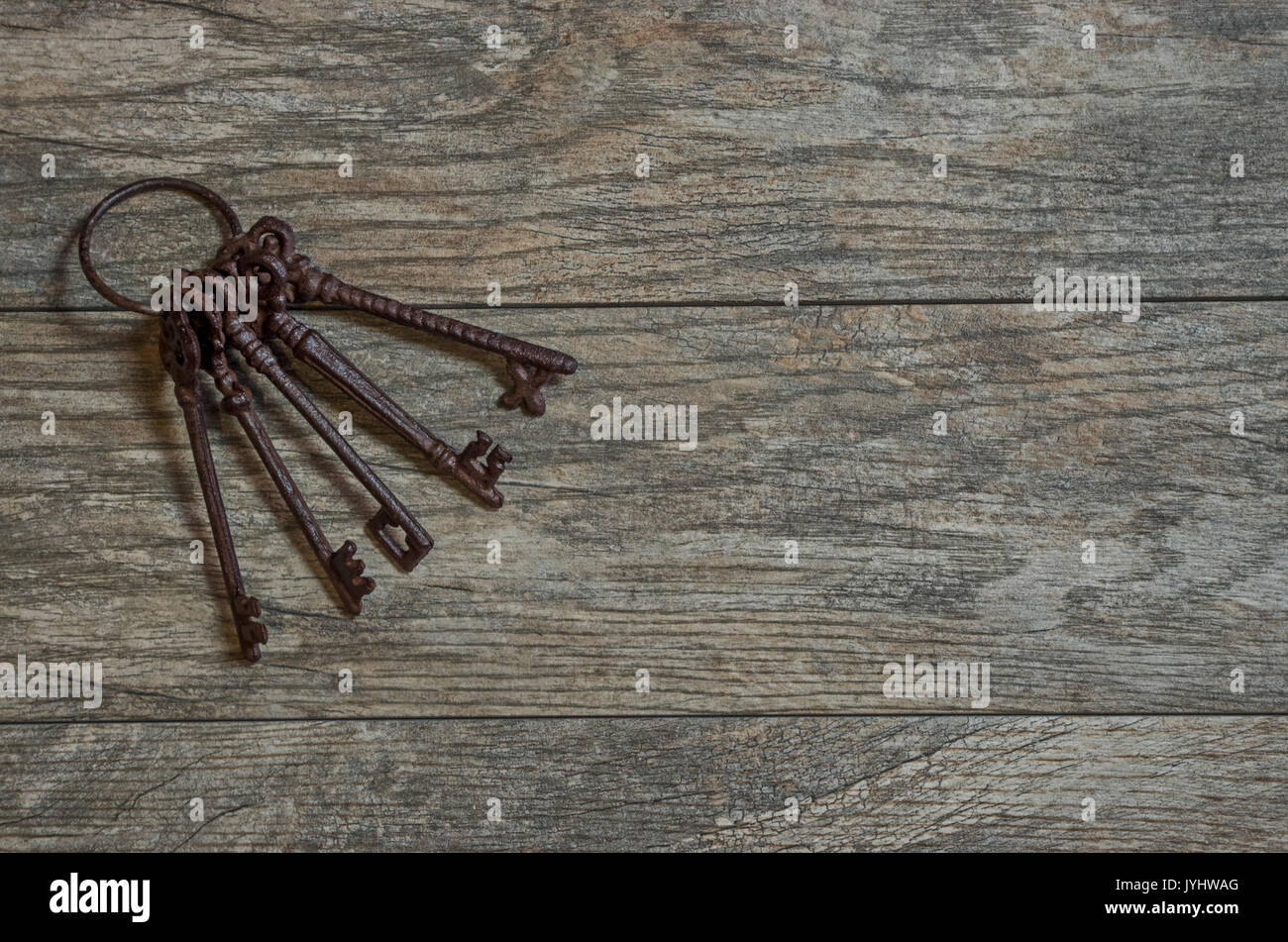 Antique keys hi-res stock photography and images - Alamy