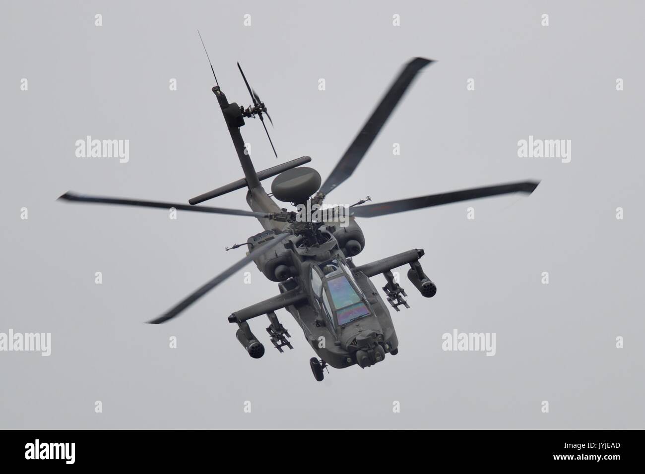 An ah 64 apache armament hi-res stock photography and images - Alamy