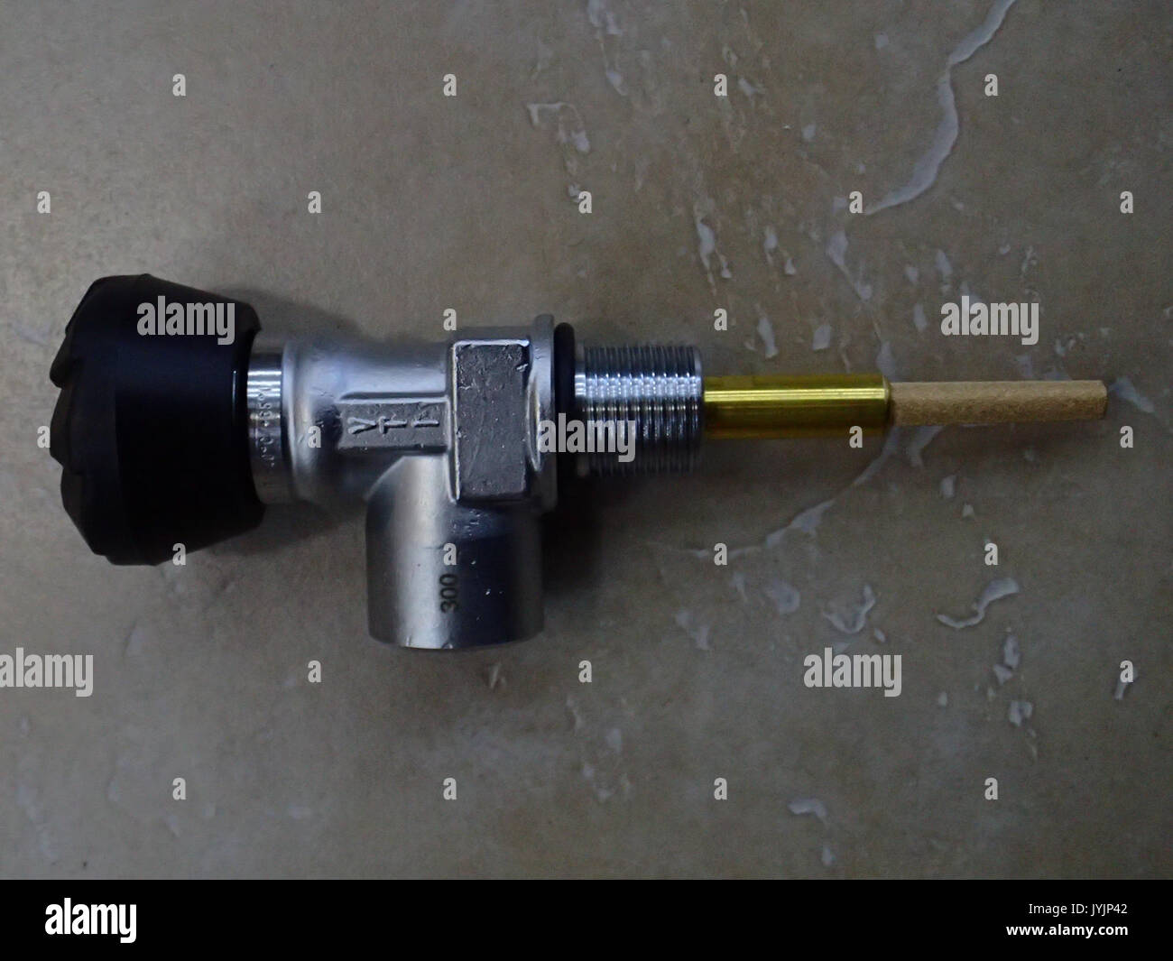 300 bar scuba cylinder valve P8160061 Stock Photo - Alamy