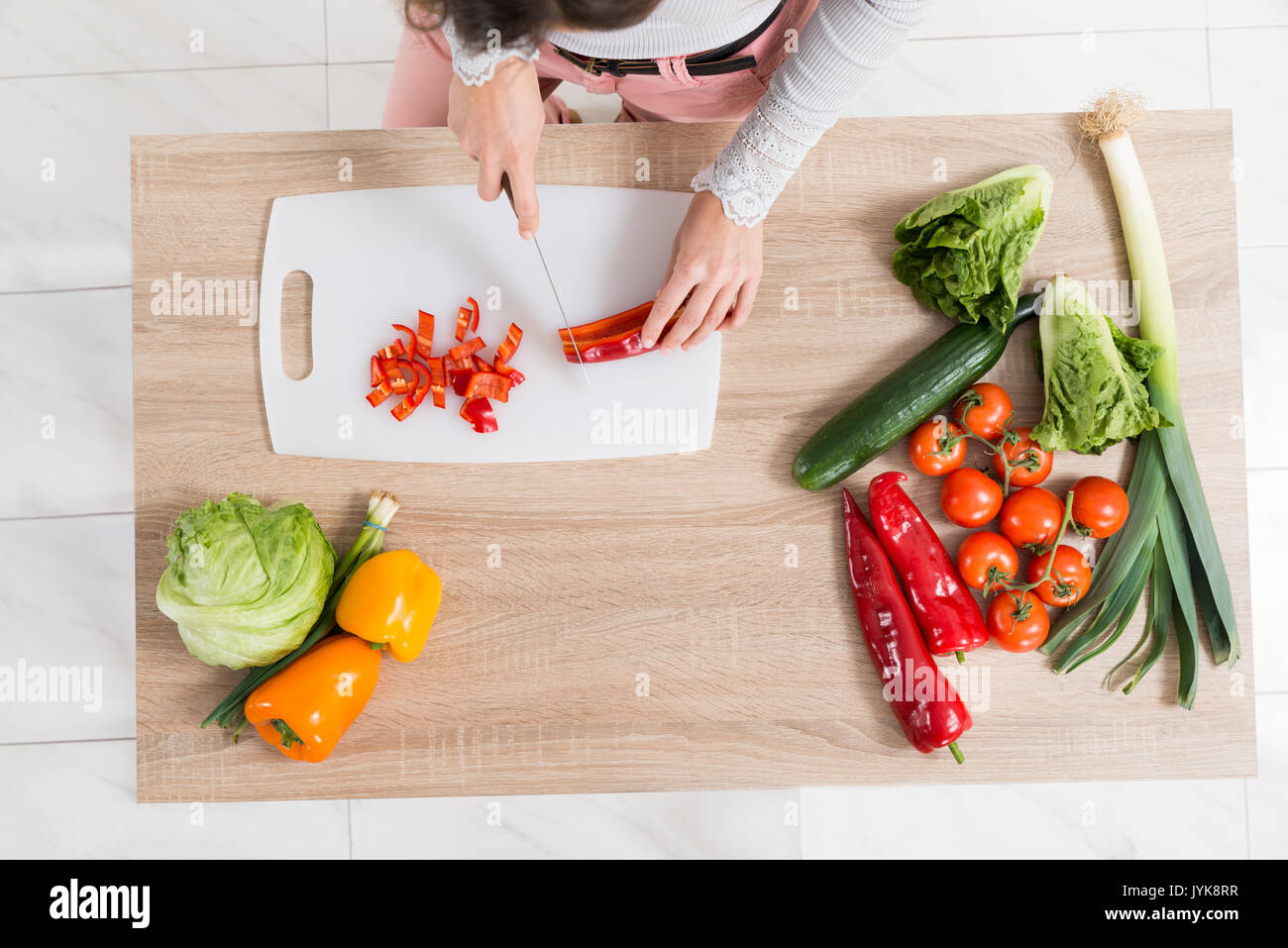 Vegetable chopping hi-res stock photography and images - Alamy