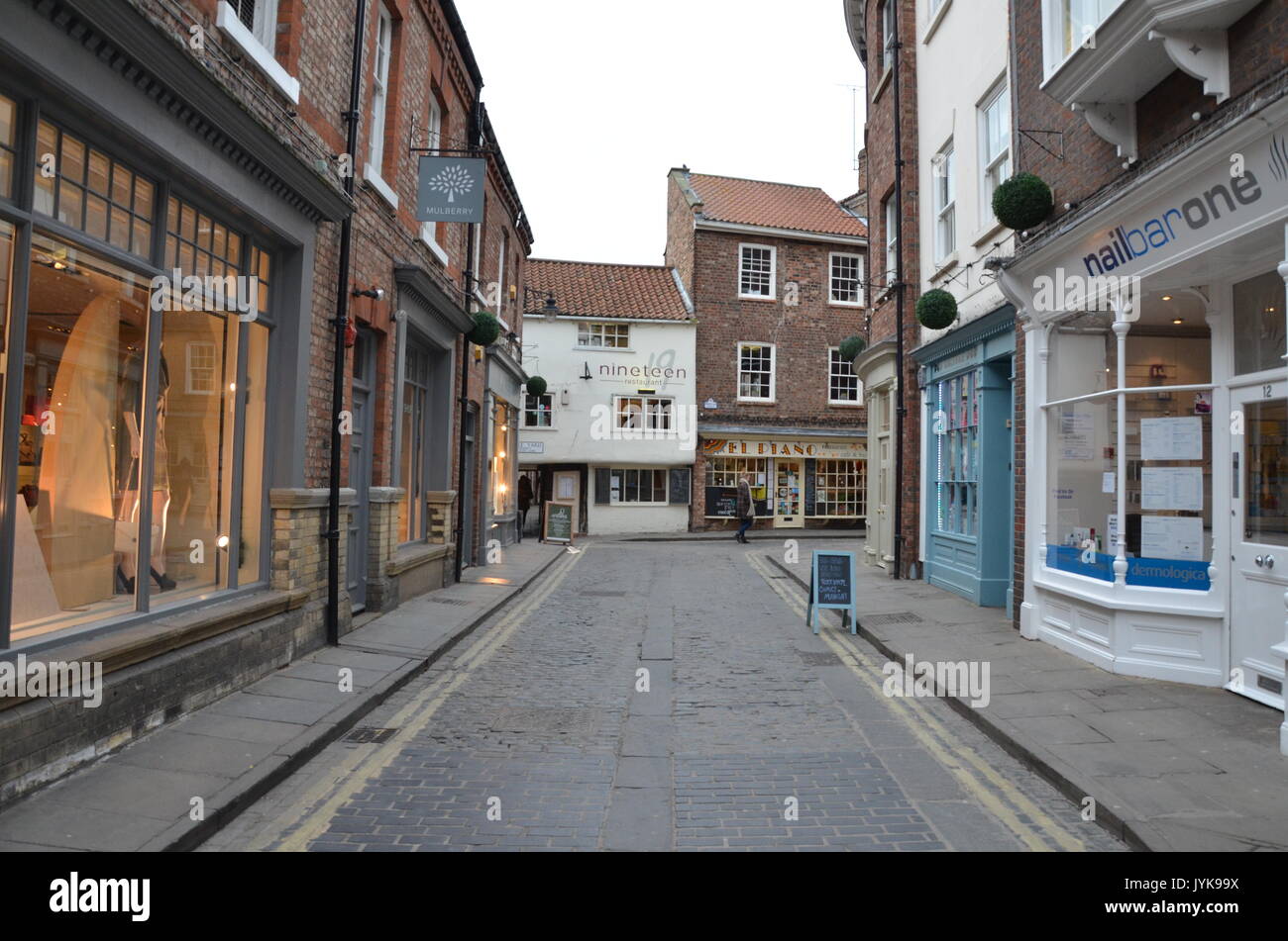 Swinegate york hi-res stock photography and images - Alamy