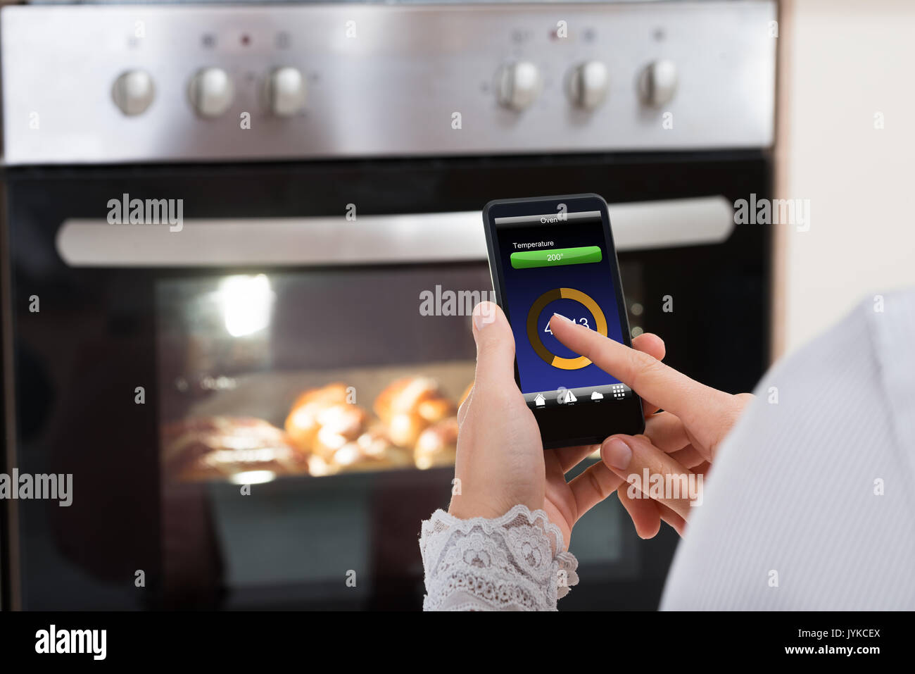 Closeup hands holding mobile phone hi-res stock photography and images ...