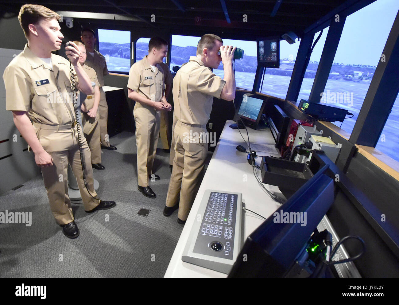 Surface warfare officers school swos hi-res stock photography and ...