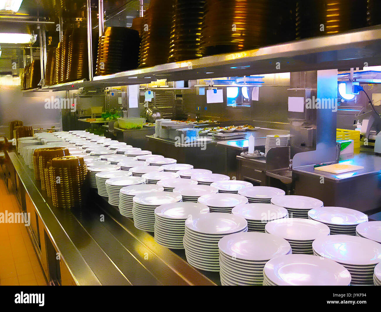 Cruise ship food hi-res stock photography and images - Alamy
