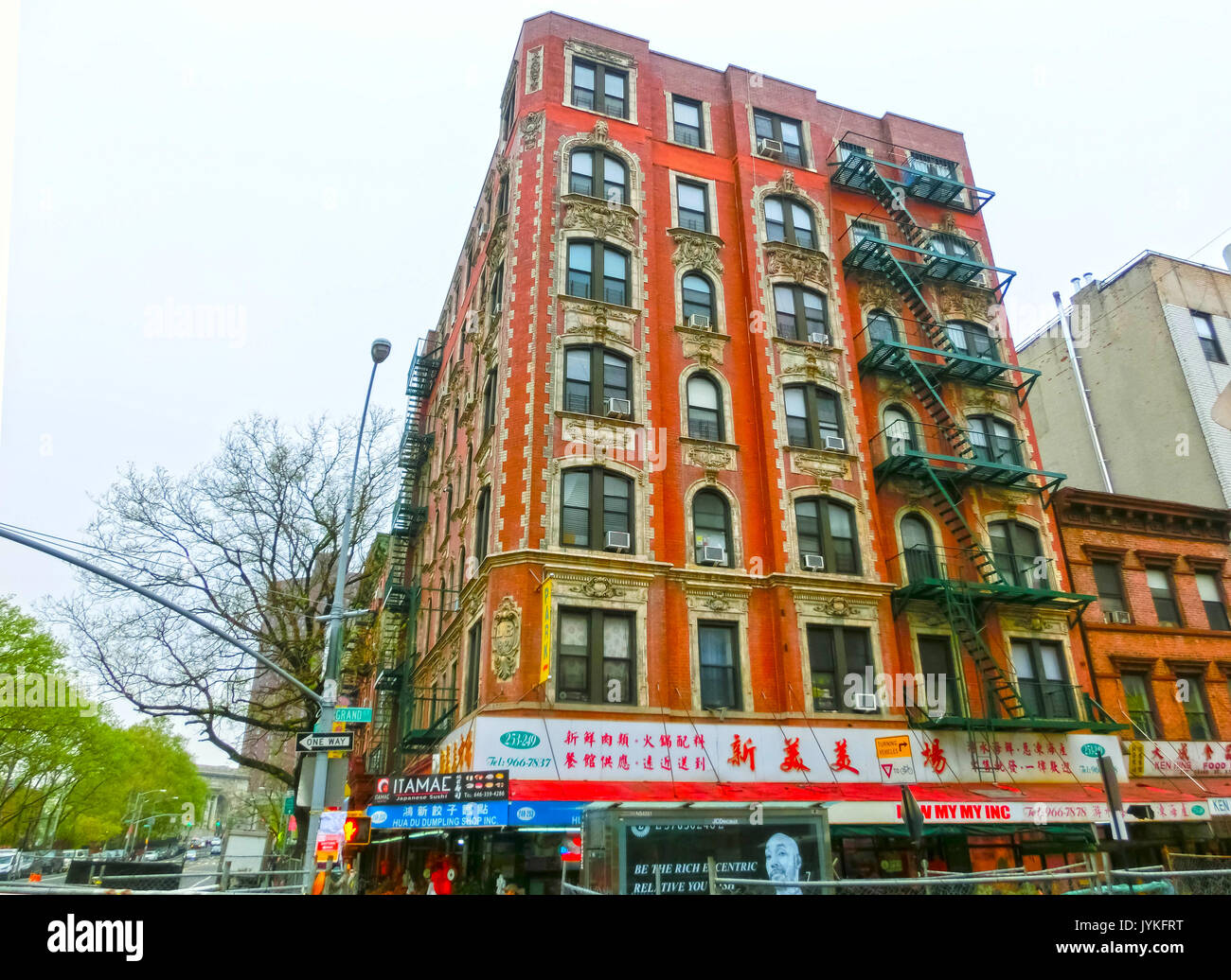 New York - June 21, 2015: The Chinatown, Manhattan Stock Photo - Alamy