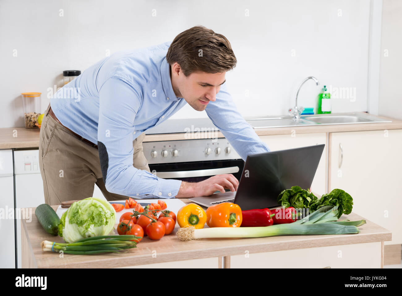 Looking recipe hi-res stock photography and images - Alamy