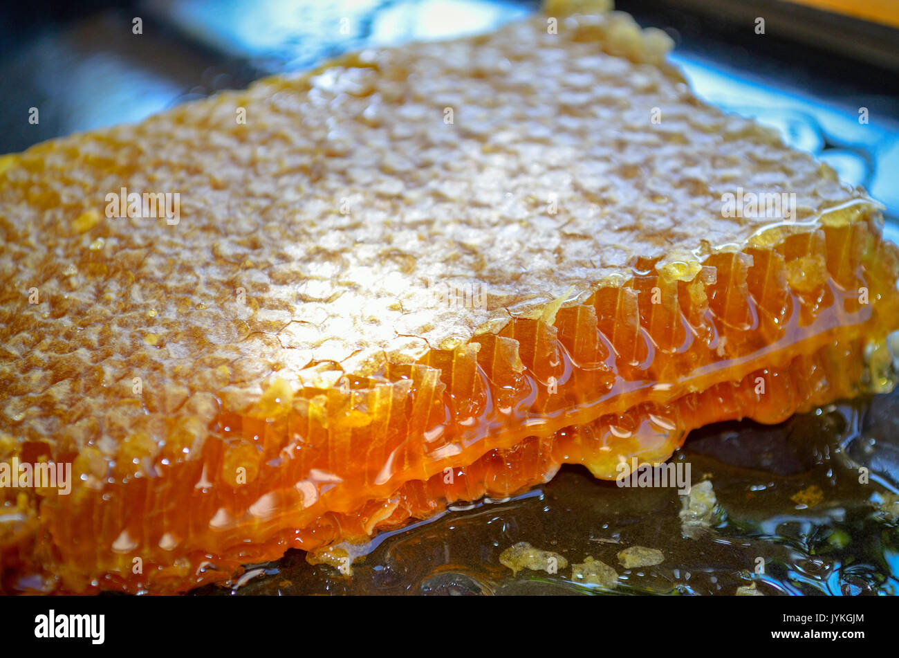 Organic raw honey - natural honey Stock Photo - Alamy