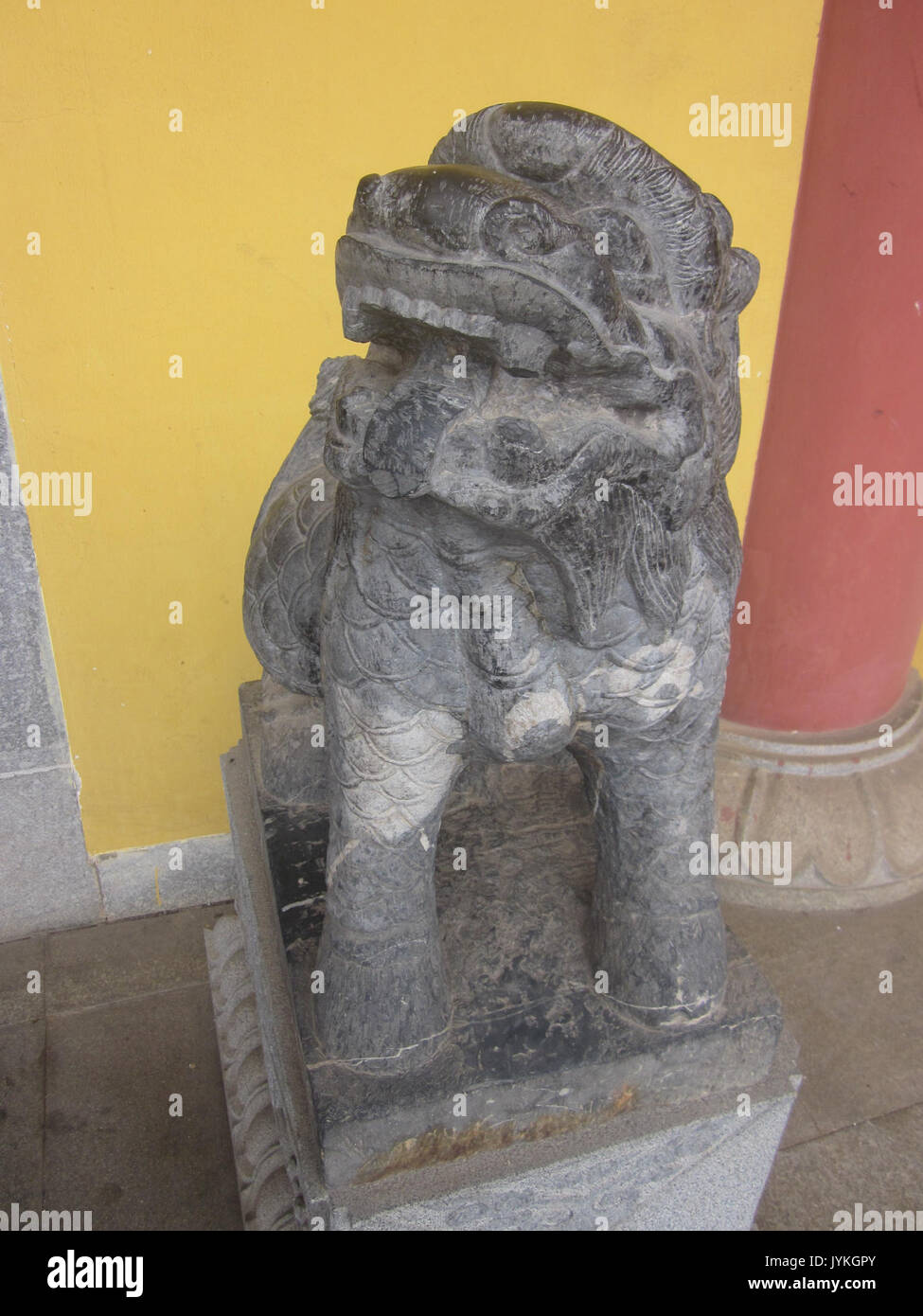 A Pixiu at Xixin Chan Temple Stock Photo - Alamy