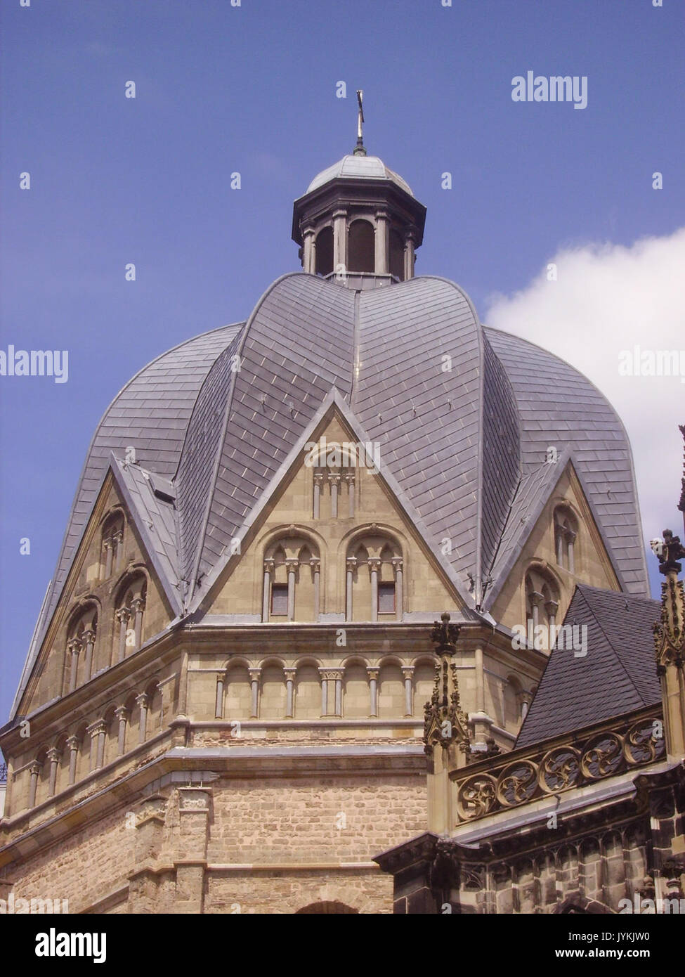 Aachen Kaiserdom Kuppel 6 Stock Photo - Alamy