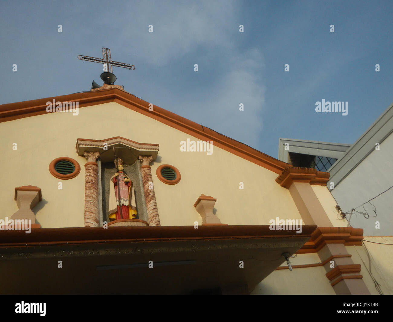 99300 Chapels Guiguinto and Bulacan Roads Housesfvf 45 Stock Photo - Alamy