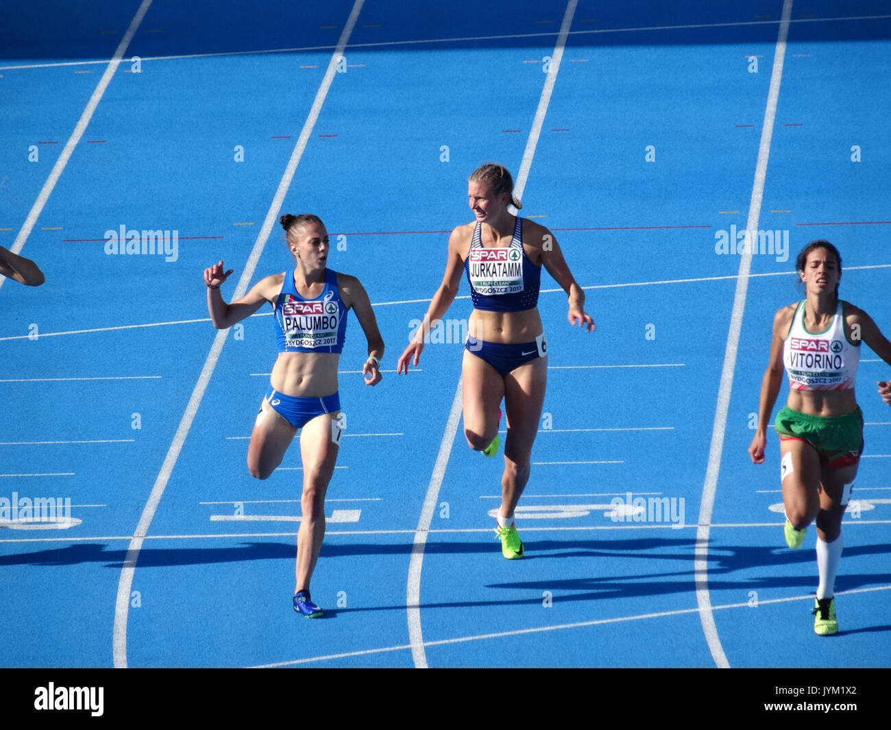 Women1 hi-res stock photography and images - Alamy