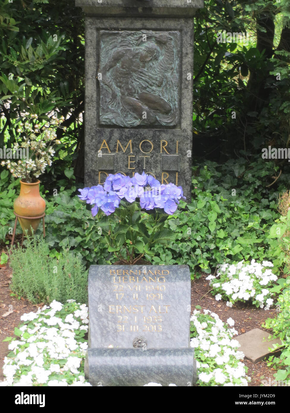 Ernst alt hi-res stock photography and images - Alamy