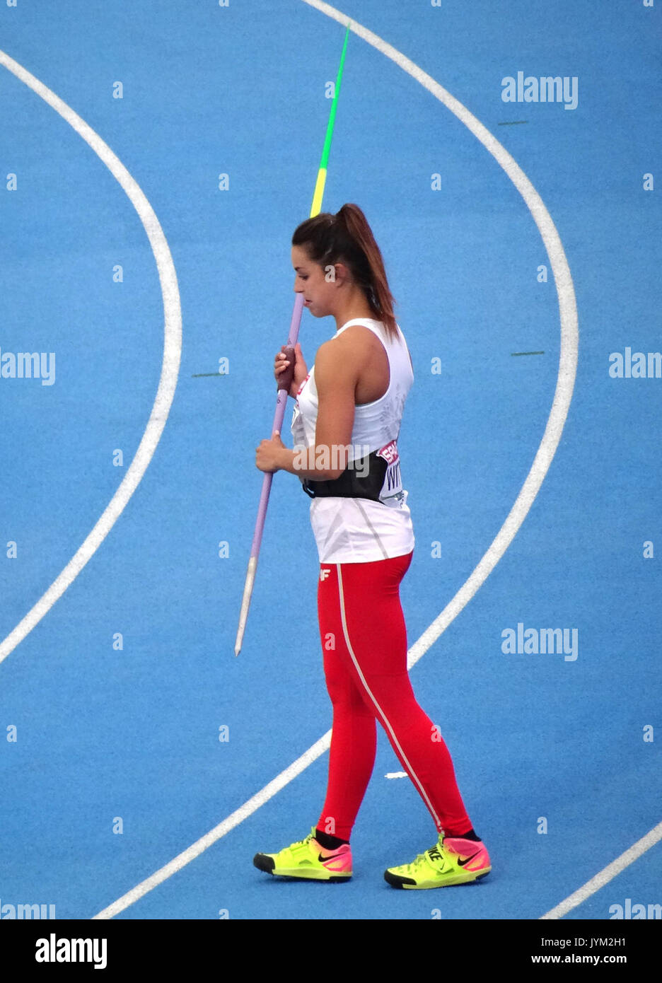 Javelin throw women final hi-res stock photography and images - Alamy