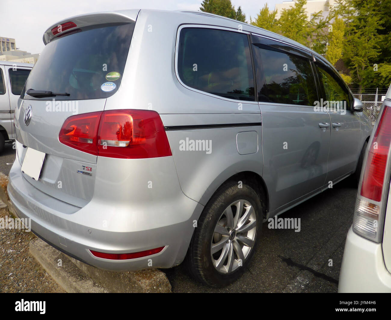 2nd generation Volkswagen Sharan rear Stock Photo - Alamy