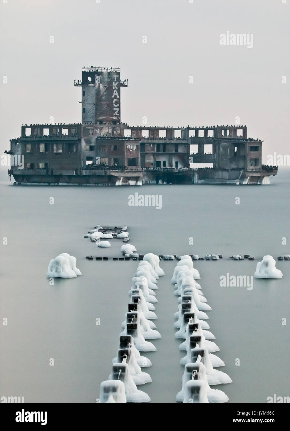 Ice caps hi-res stock photography and images - Alamy