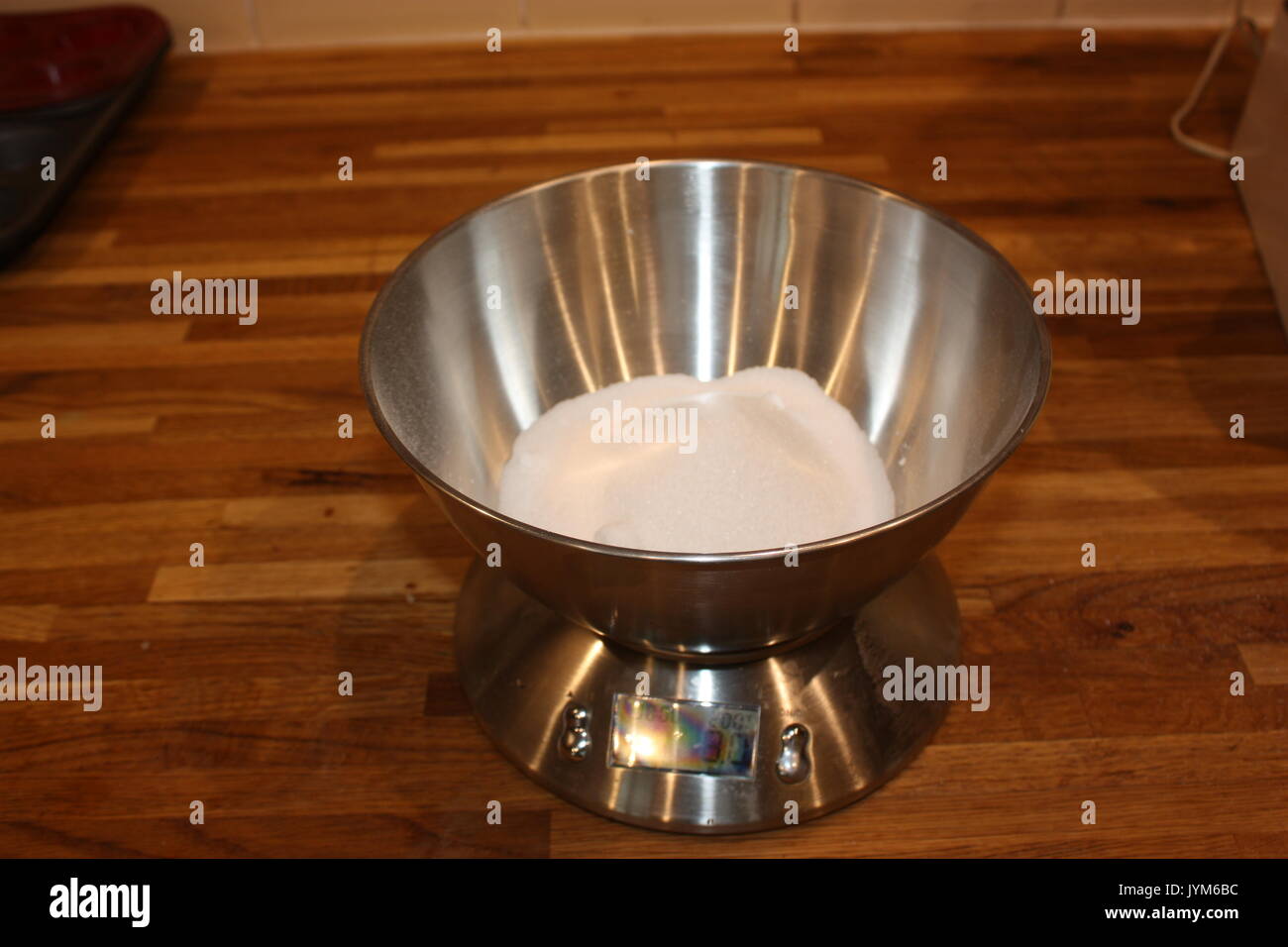 Gram digital kitchen scale hi-res stock photography and images - Alamy
