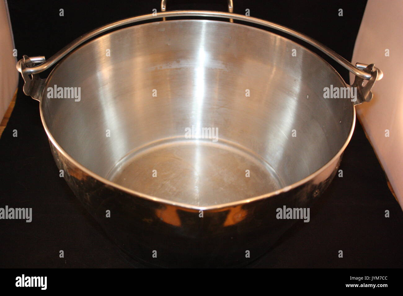 White kitchen preserve hi-res stock photography and images - Alamy